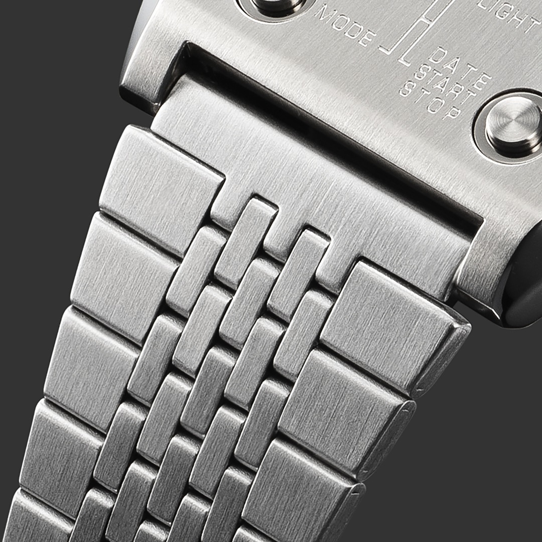 Casio Vintage Edgy Premium Silbrig | A1100D-1EF