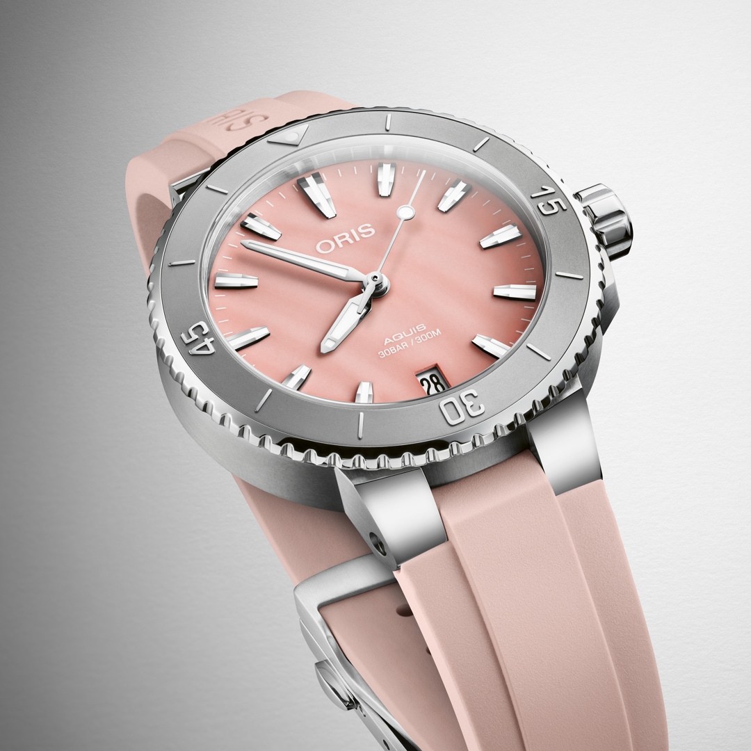 Oris Aquis Date Blush Pink Ø 36.5mm | 01 733 7770 4158-07 4 18 66FC