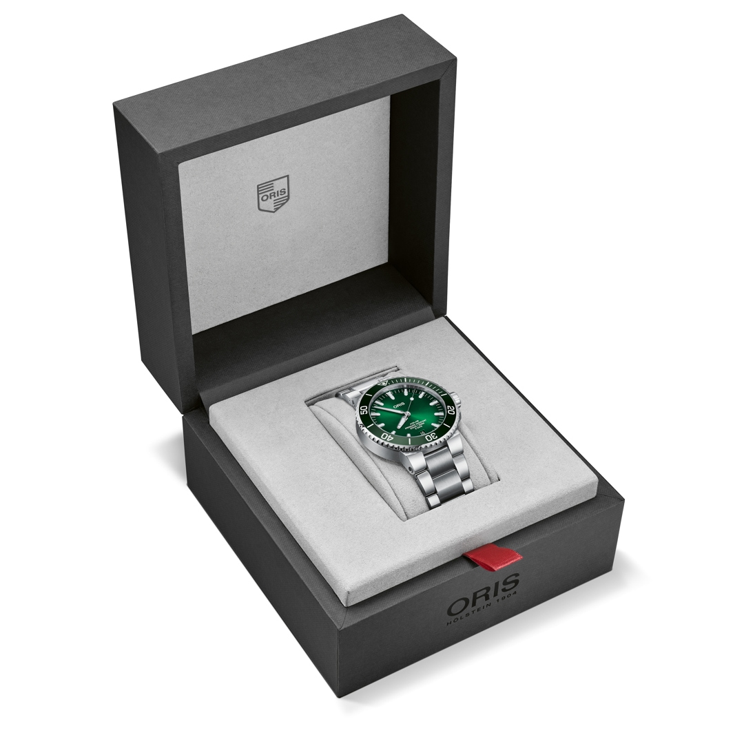 01 400 7763 4157-07 8 24 09PEB | Oris Aquis Date Calibre 400 Vert Ø 43.5mm