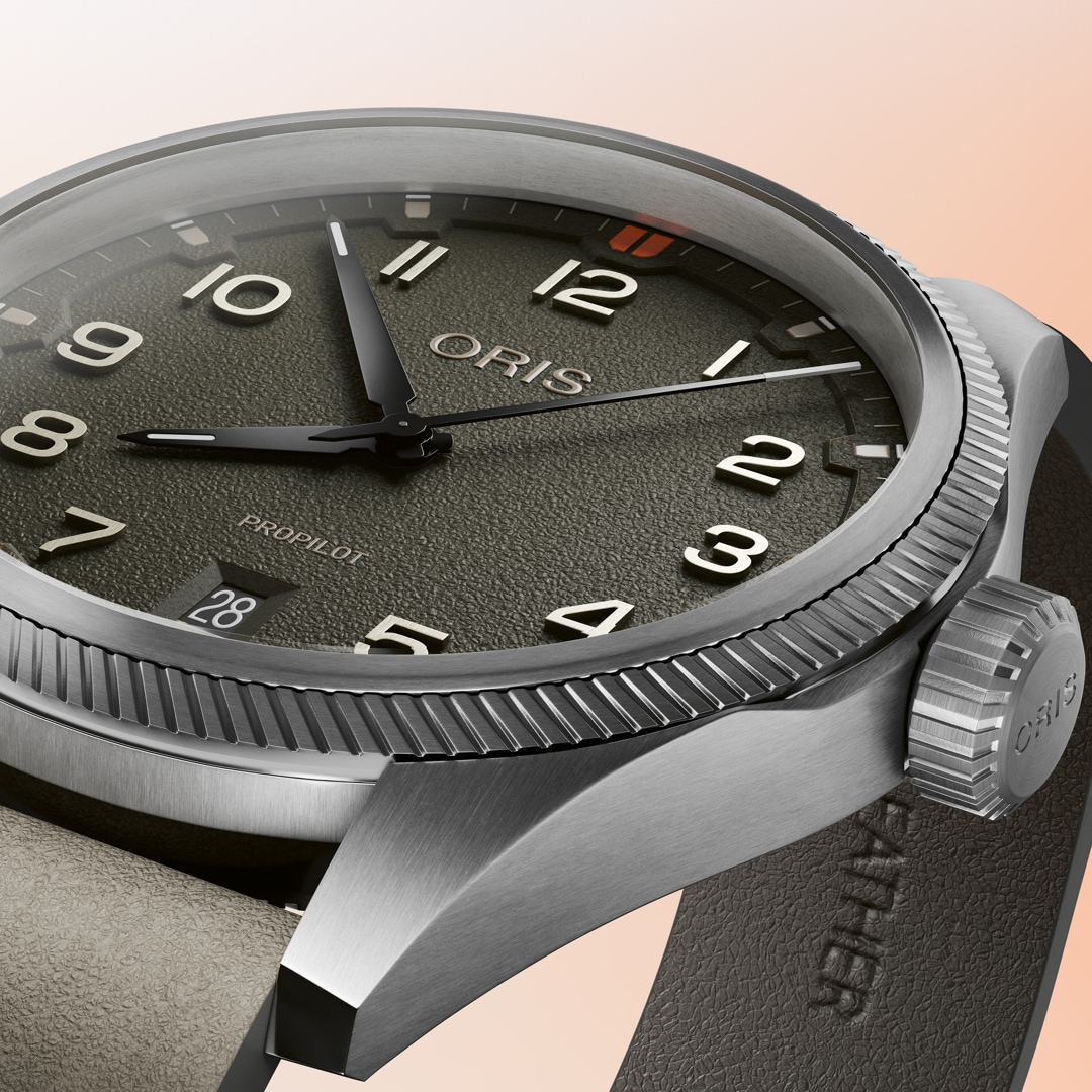 Oris ProPilot Date | 01 733 7805 4167-07 6 20 16LC