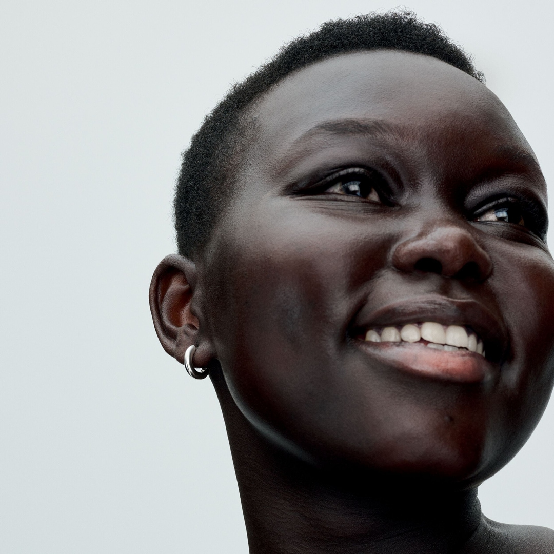 293320C00 | Pandora Essence Boucles d'Oreilles Créoles Rondes 925 Argent