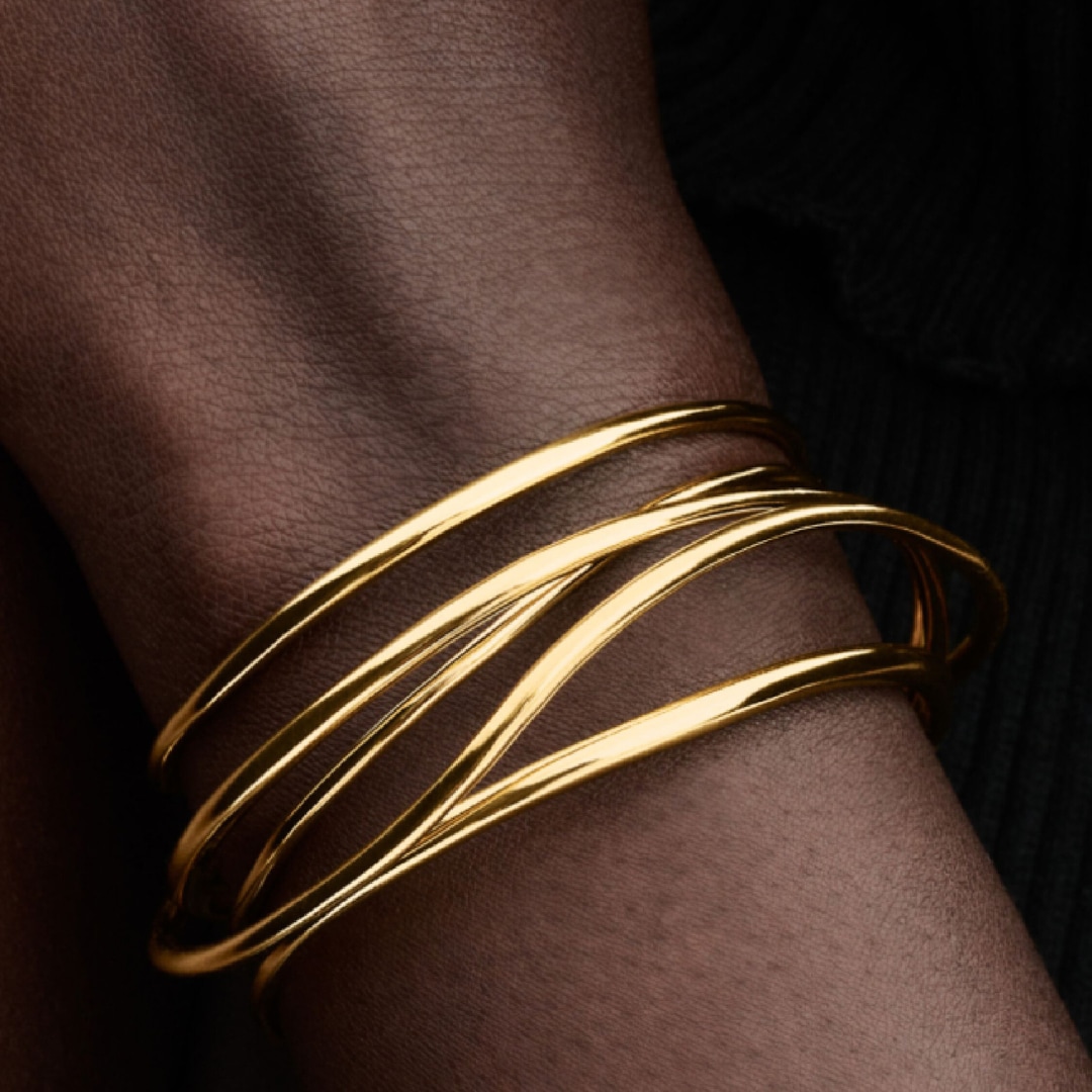 563867C00 | Pandora Gold Essence Organically Shaped Wired Open Bangle