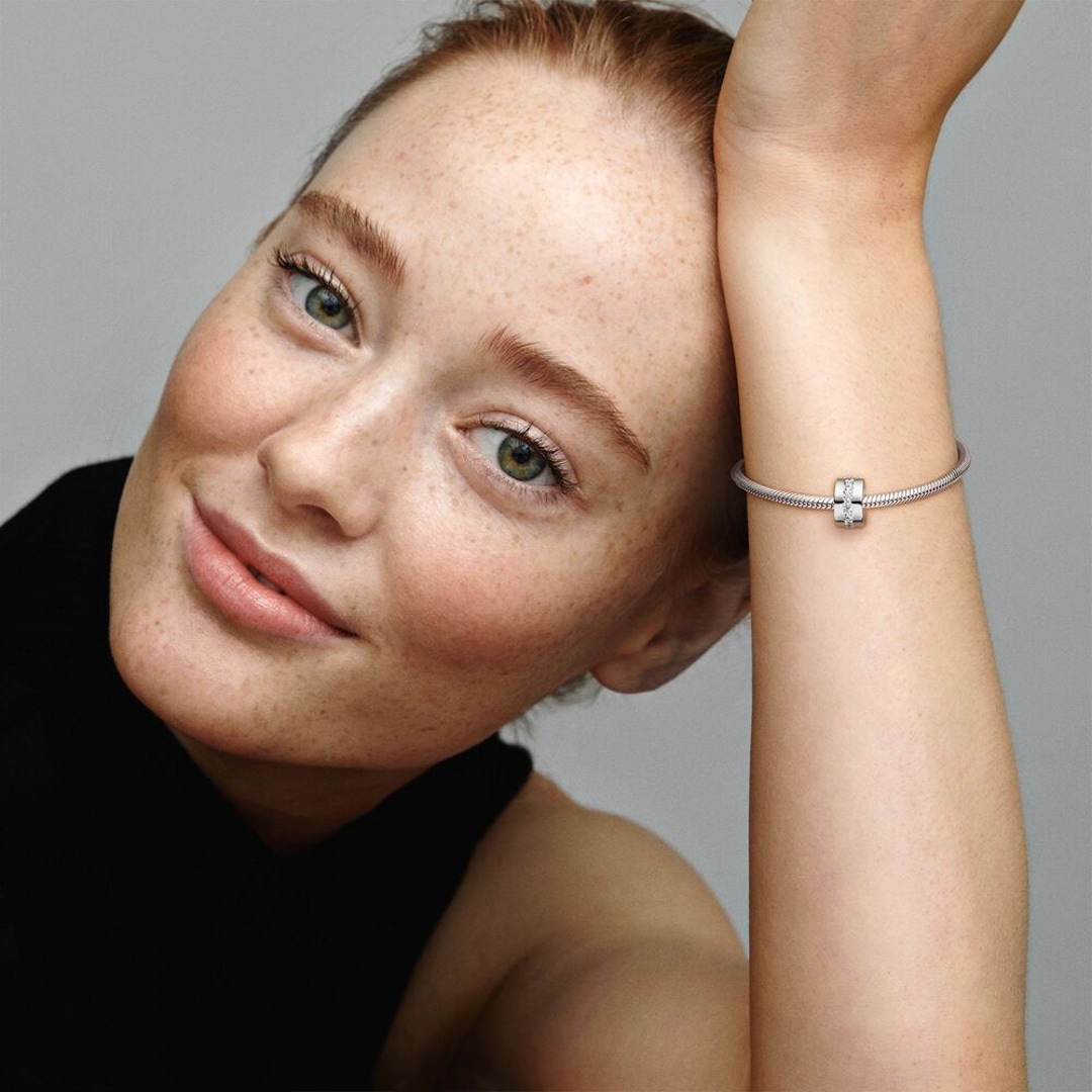 791972CZ | Pandora Moments Charm Clip Rangée Scintillante Incolore 925 ...