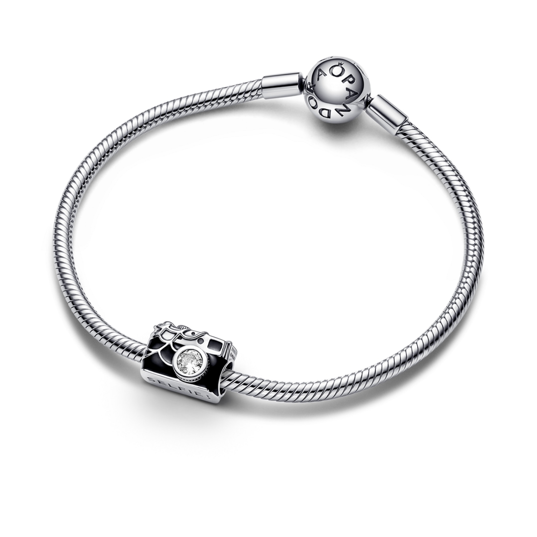Pandora Moments Marvel Spider-Man Kamera Selfie Charm