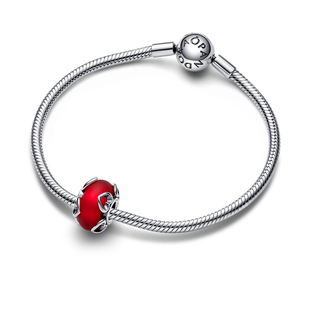 792497C01 | Pandora Moments Charm Verre de Murano Rouge Givré & Cœurs