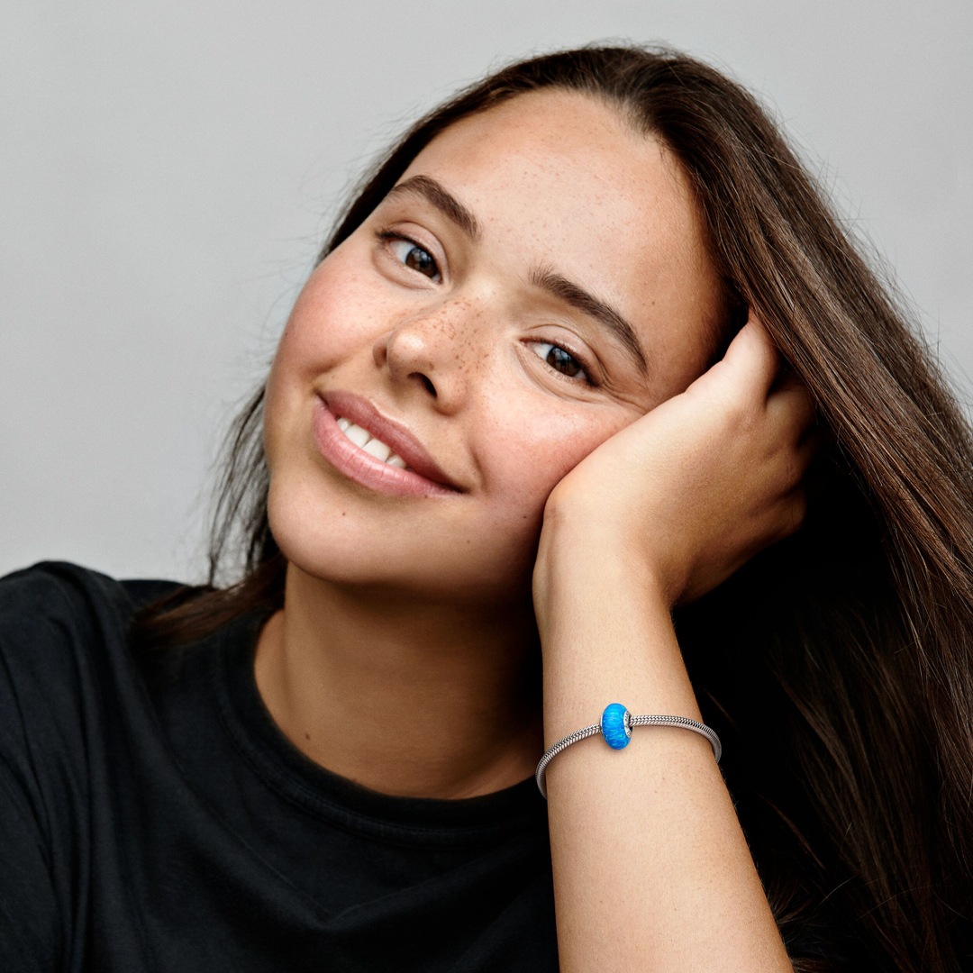 791691C02 | Pandora Moments Charm Bleu Profond Océan Opalescent 925 Argent