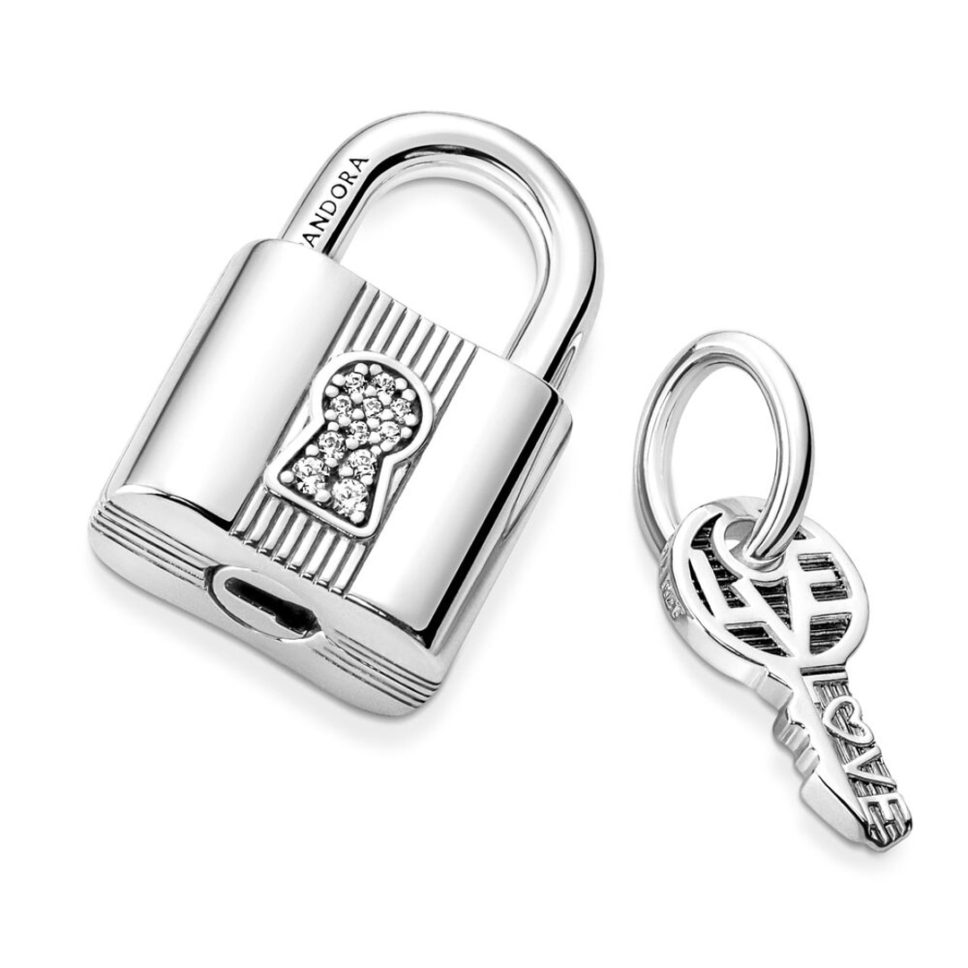 790088C01 | Pandora Moments Charm Pendant Cadenas et Clé