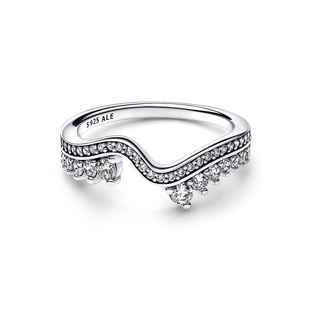 192543C01 | Pandora Timeless Sparkling Asymmetric Wave Ring