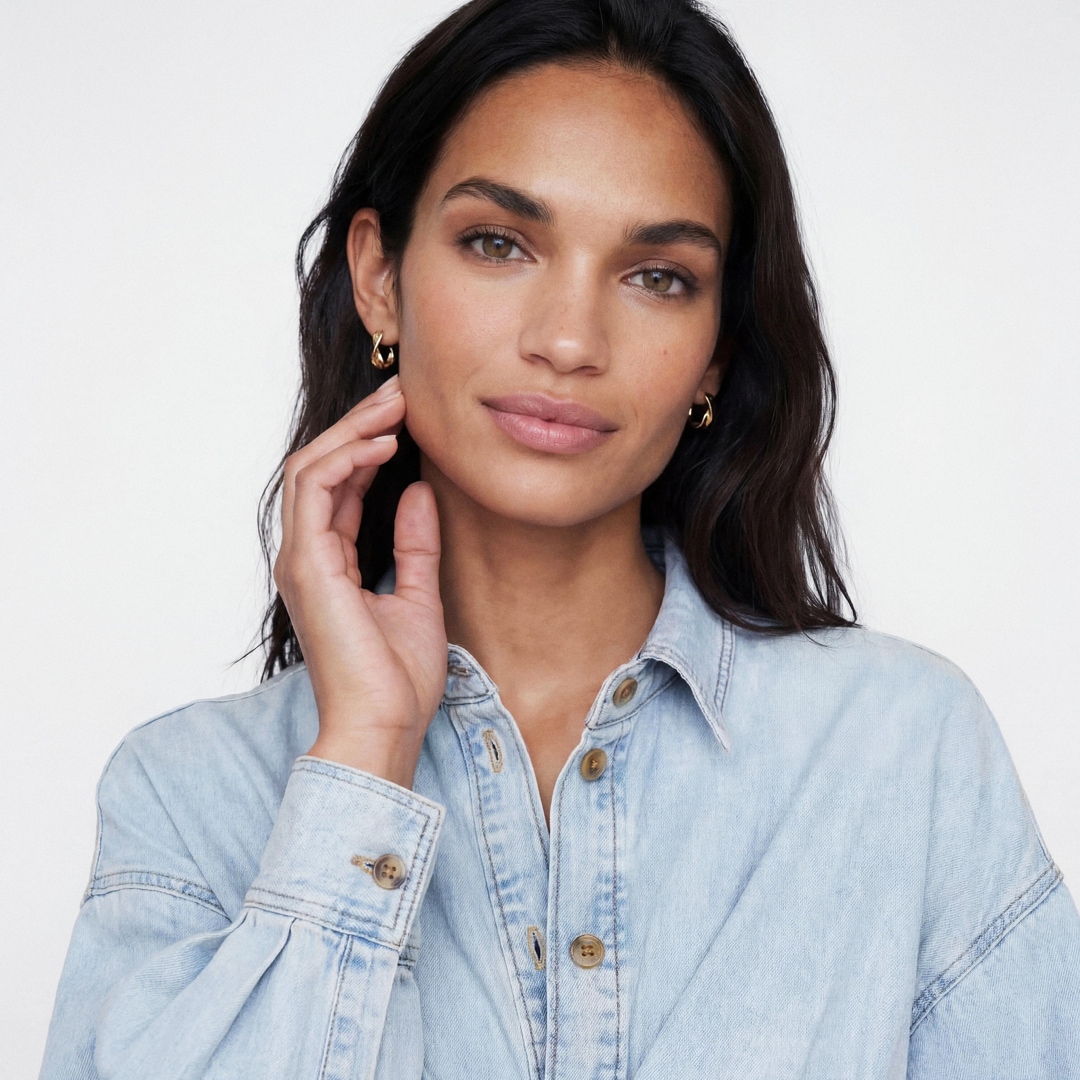 SJ-E2804-YG | Sif Jakobs Foglia Piccolo Hoop Earrings