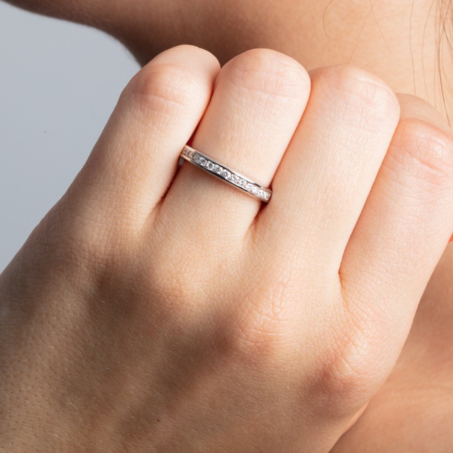 Mémoire-Ring 750/18 K Weissgold mit Diamanten 0.38 ct H/si online ...